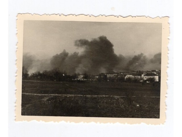Beograd 1944. Godine u dimu. Savezničko bombardovanje