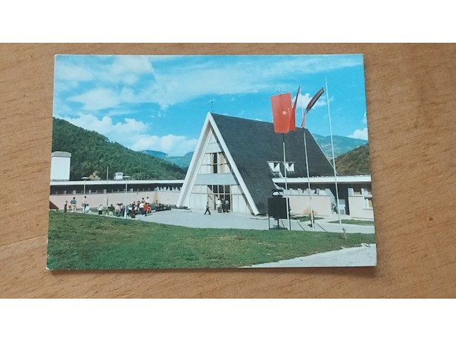 Sutjeska - Omladinski Centar Sutjeska - Čista