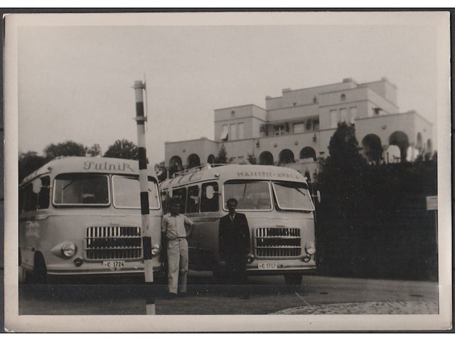 Beograd - Avala / hotel,autobus /