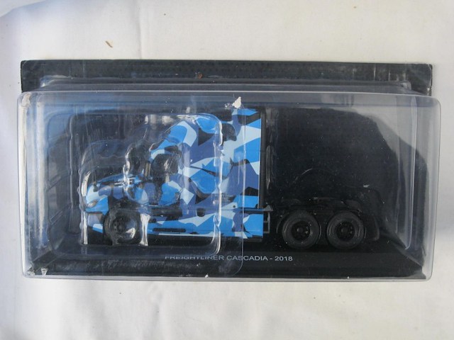 1:43 hachette freightliner cascadia