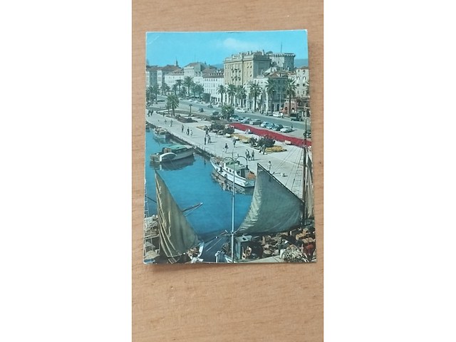 Split -Brodovi - Hrvatska - Putovala -