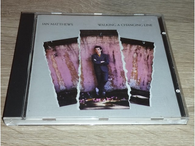 Ian Matthews - Walking A Changing Line
