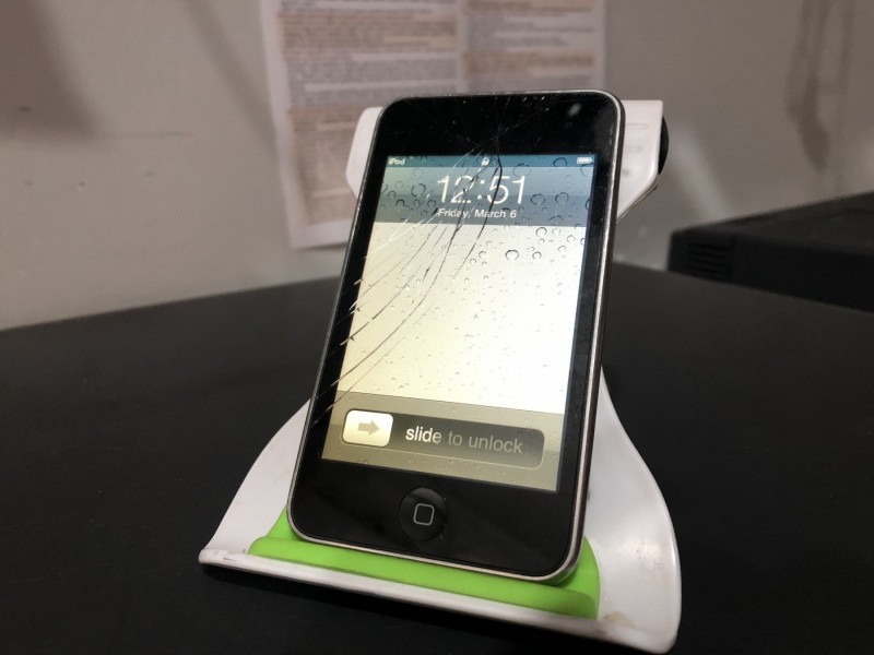 iPod Touch 2 8GB Br.S28