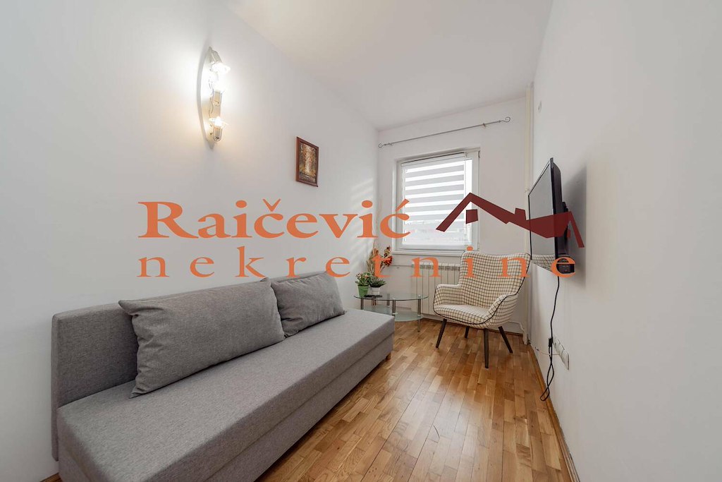Jednoiposoban stan, Beograd - Vracar | Izdavanje · 43m² · 550€