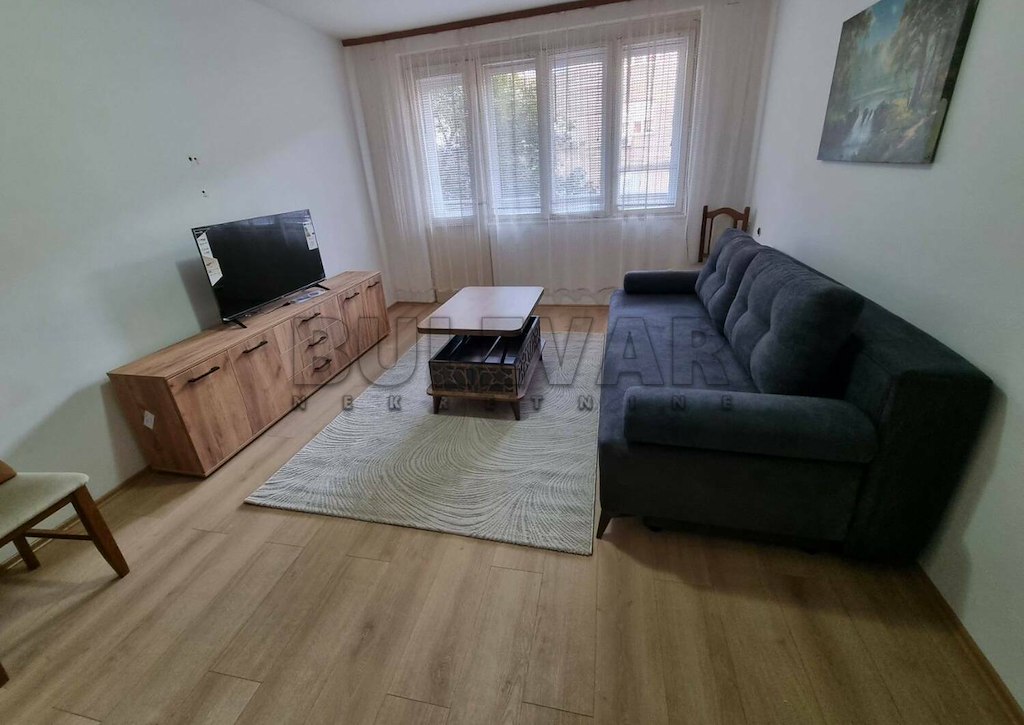 Dvosoban stan, Niš - Centar | Izdavanje · 52m² · 350€