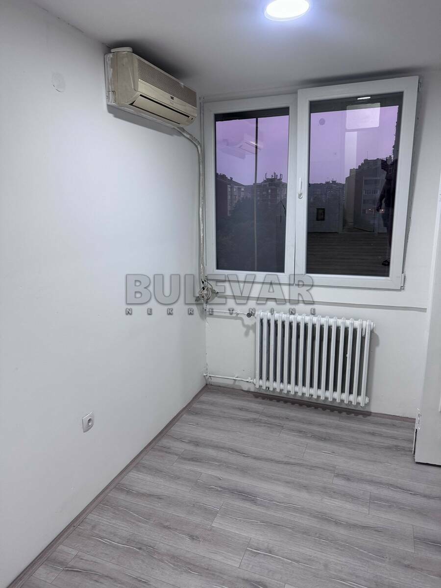 Dvoiposoban stan, Niš - Bulevar Nemanjića | Izdavanje · 62m² · 350€