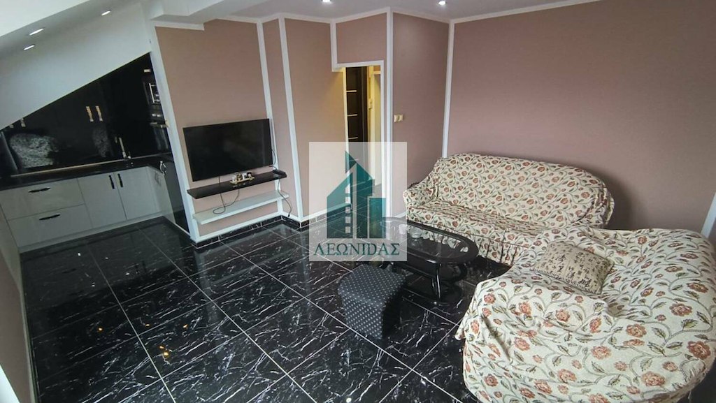 Garsonjera, Niš - Centar | Izdavanje · 32m² · 300€