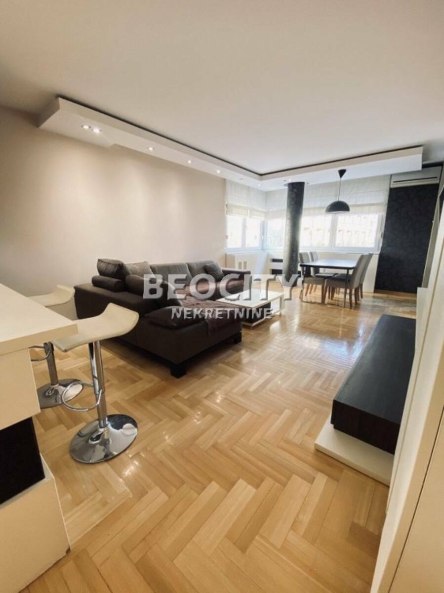 Cetvorosoban stan, Novi Sad - Centar | Izdavanje · 98m² · 900€