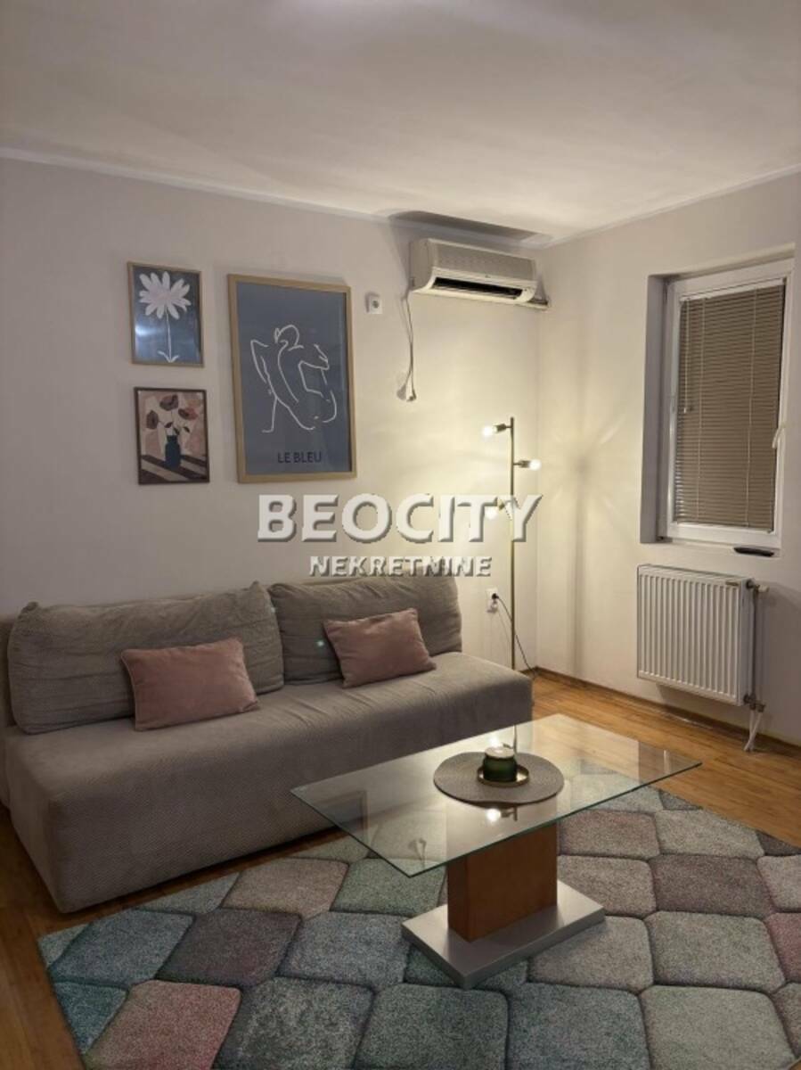 Dvosoban stan, Novi Sad - Centar | Izdavanje · 45m² · 450€