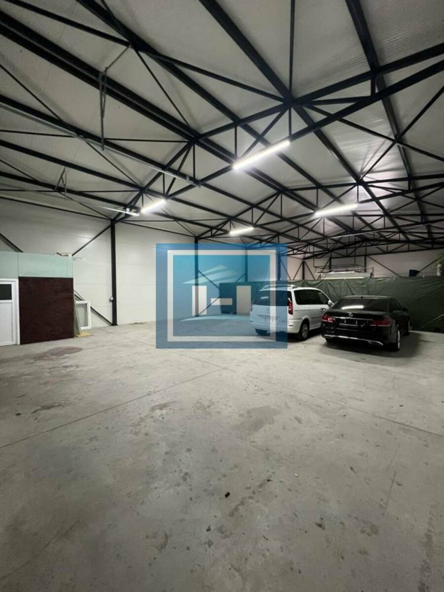 Poslovni prostor / Lokal, Paraćin | Prodaja · 300m² · 220.000€