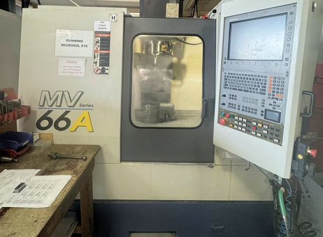 CNC glodalica sa nepokretnim ležištem YCM Supermax MV66A