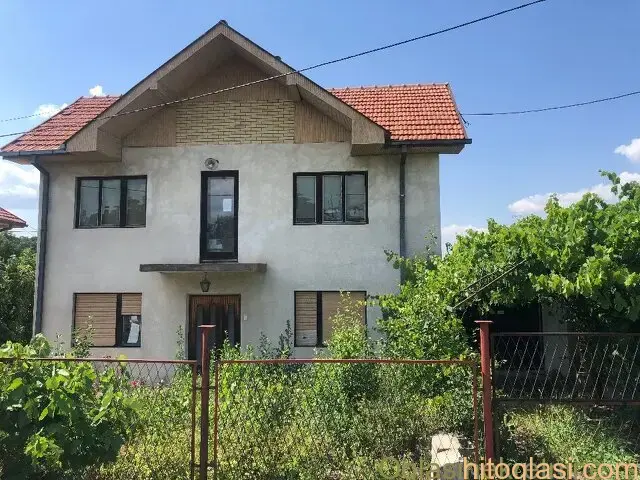 Prodaja kuće na Lubničkom brdu