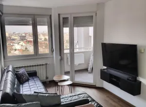 Izdavanje Stan - Novi Sad