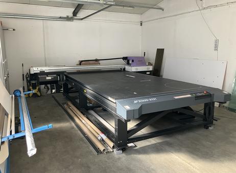 Velikoformatni inkjet crtač Mimaki JFX500-2131