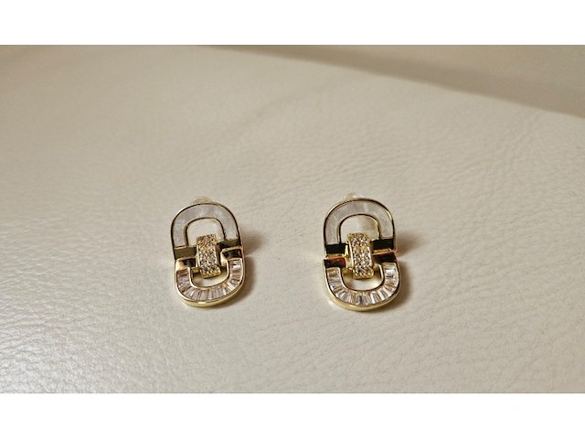 Niluk Gold Tone Paperclip Link Stud minđuse, novo