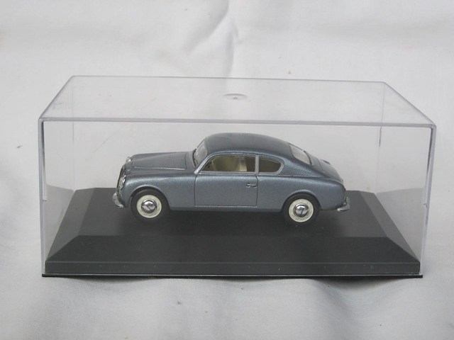 1:43 solido lancia aurelia B20