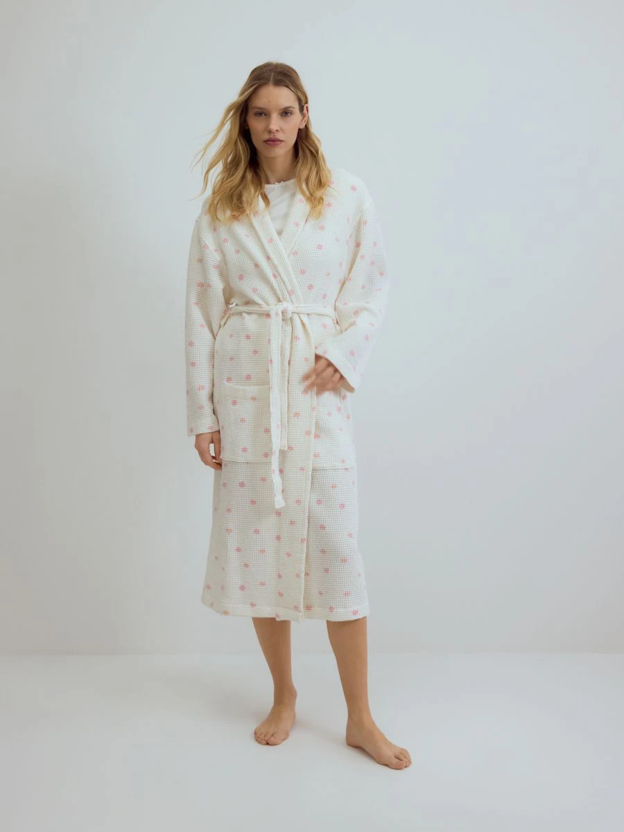 LADIES` DRESSING GOWN
