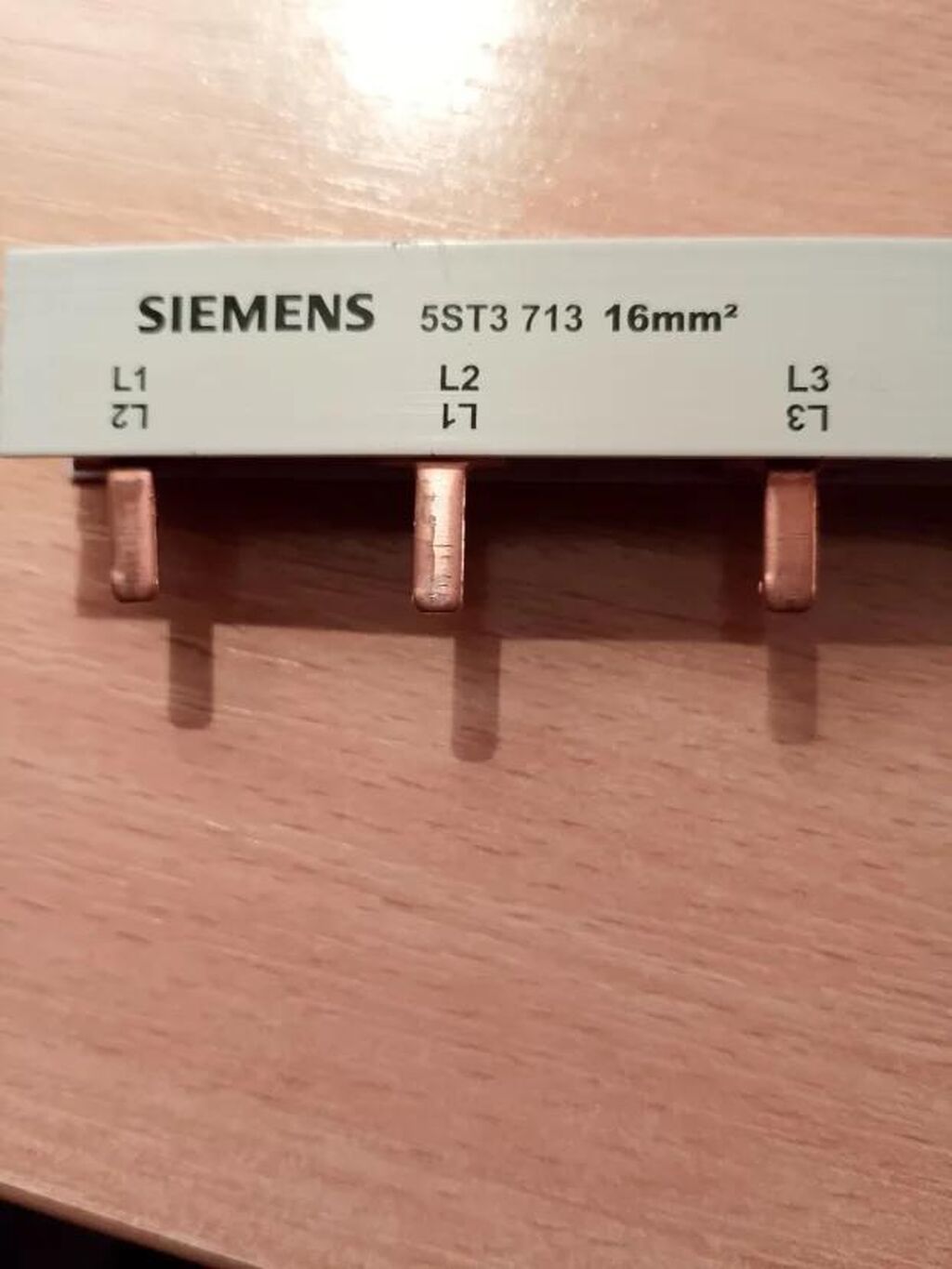 Češalj za struju SIEMENS ST3 713. Češalj za struju SIEMENS 5ST3 713. ✨