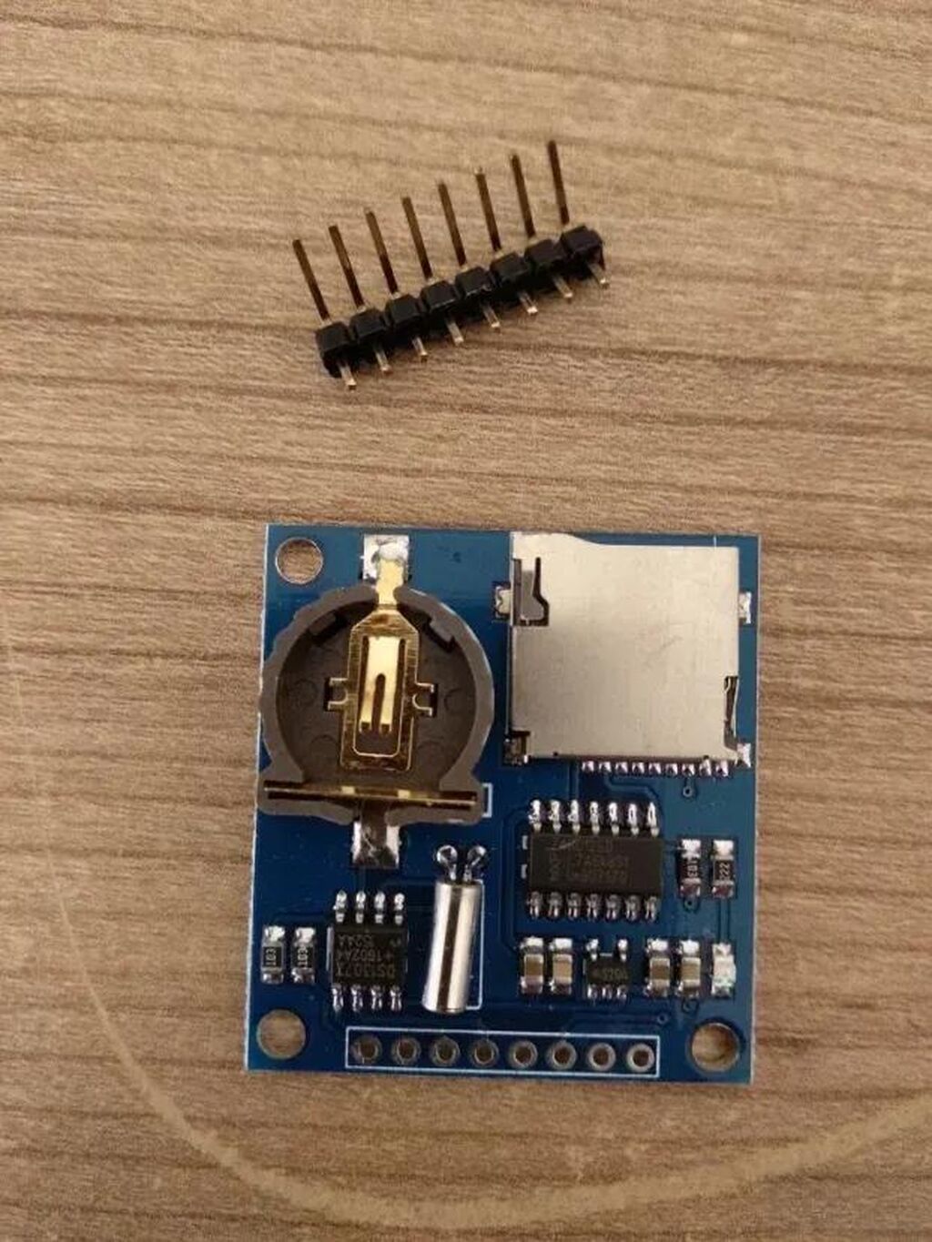 Arduino data logger modul. Ovaj modul je namenjen za beleženje