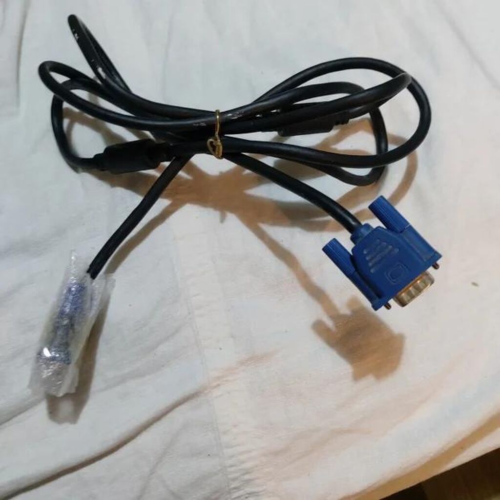 Kabel VGA na VGA 1,7 met. polovan. Polovan (ispravan) VGA na VGA