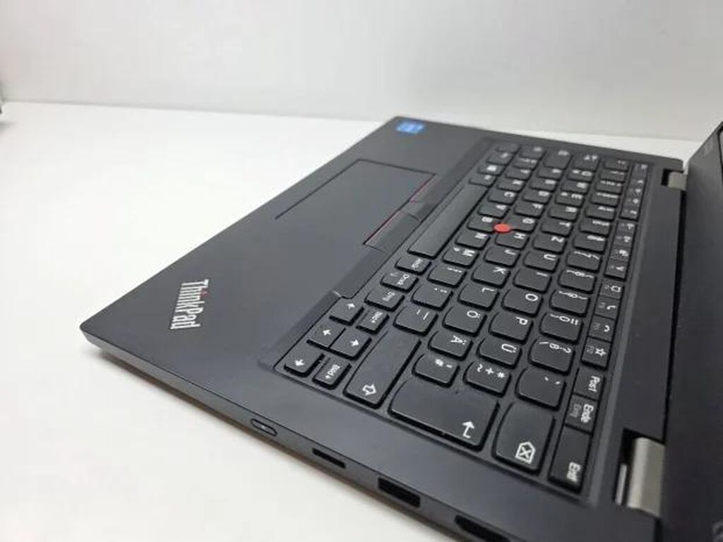 Lenovo Thinkpad 8GB SSD Kamera Hdmi FHD IPS. Prodajem Lenovo Thinkpad