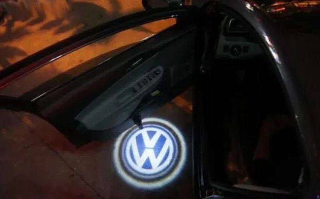 Logo projektor za vrata VW. Ugradni logo projektori za vrata . ✨