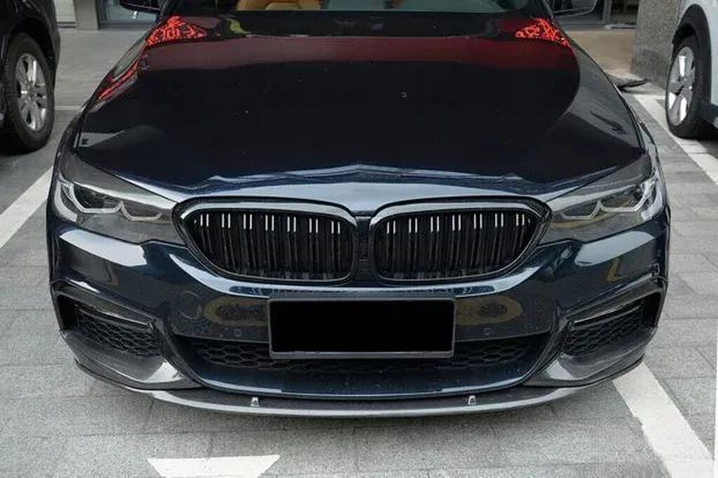 Maska G30, gril bubrezi Bmw 5 2017. - 2020. - M look. Nove prednje