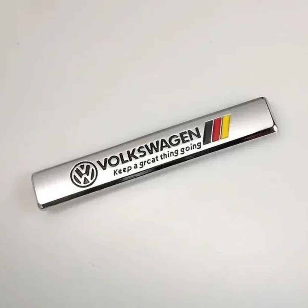 Metalni znak VW samolepljiv. Samolepljvi metalni znak za VW vozila. ✨
