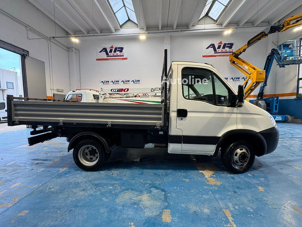 IVECO Daily 35/E4 kamion kiper < 3.5t