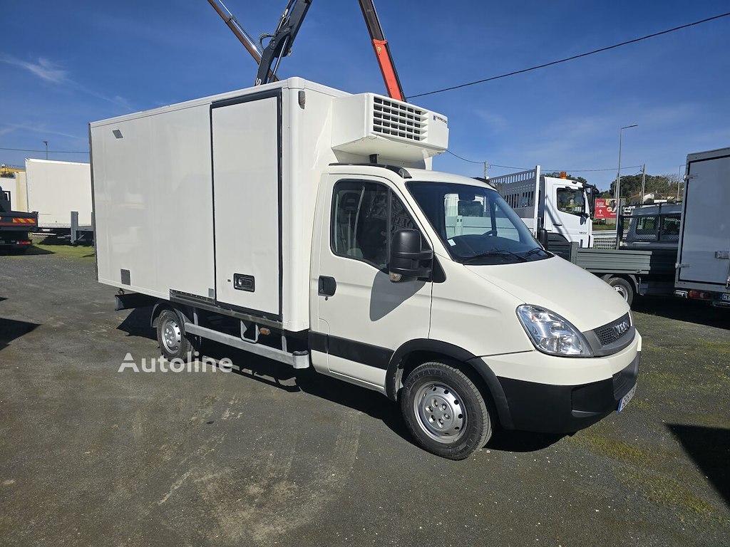 IVECO kamion hladnjača < 3.5t