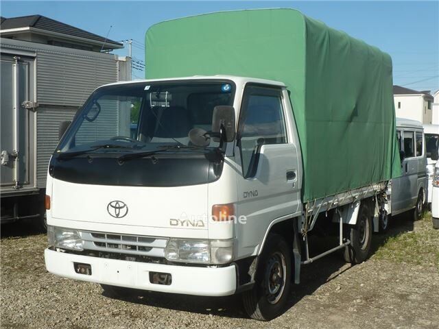 Toyota DYNA kamion s ceradom < 3.5t