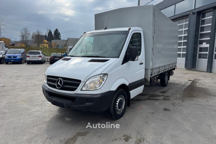 Mercedes-Benz Sprinter 316 Hebebühne kamion s zavesom < 3.5t