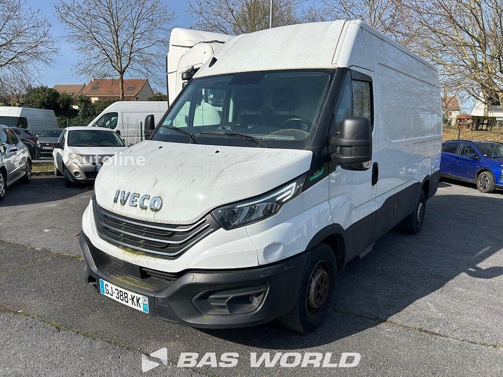 Prodaje se IVECO Daily 35S14 minibus furgon na aukciji
