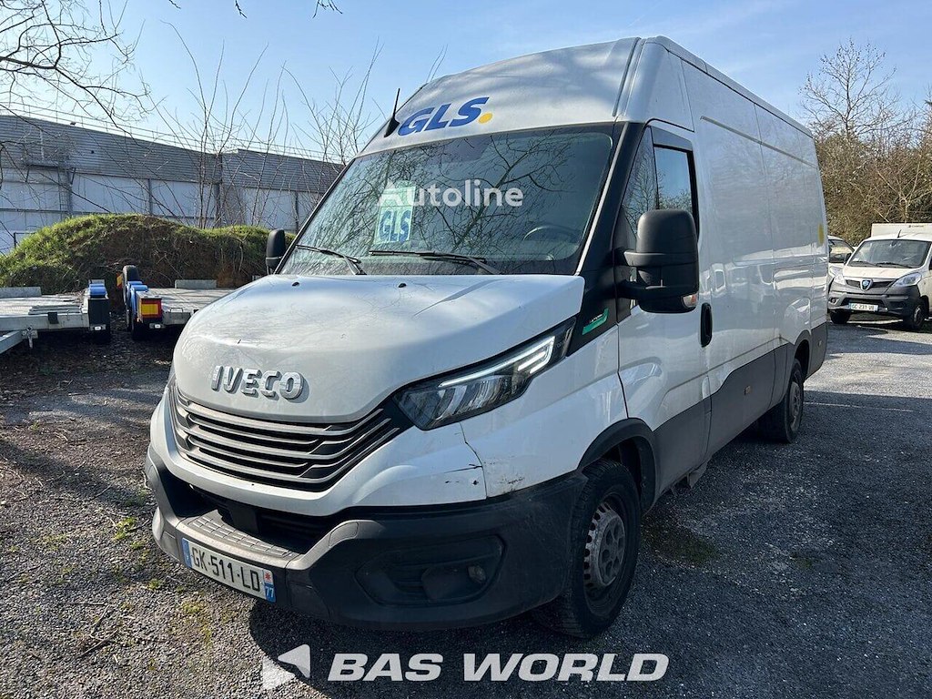 Prodaje se IVECO Daily 35S14 minibus furgon na aukciji