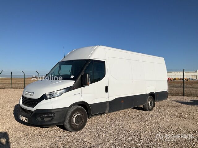 Prodaje se IVECO 35S18 minibus furgon na aukciji