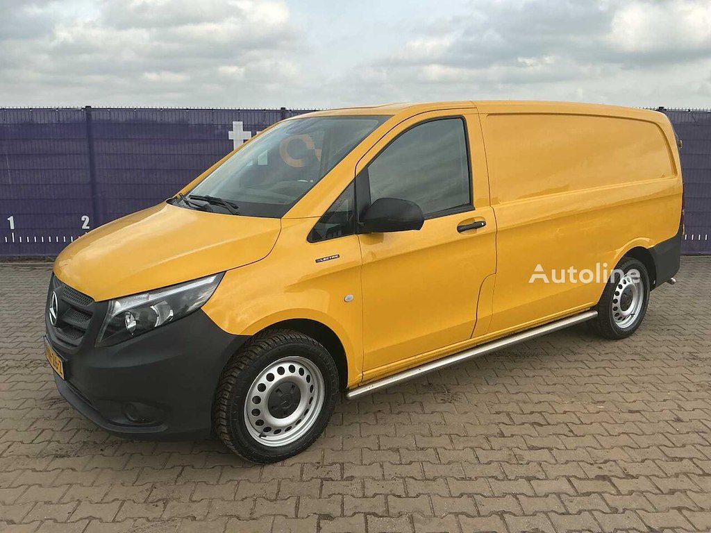 Prodaje se Mercedes-Benz eVito Lang 41kWh minibus furgon na aukciji