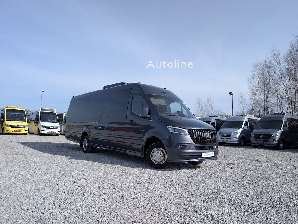 Novi Mercedes-Benz Sprinter 519 putnički minibus