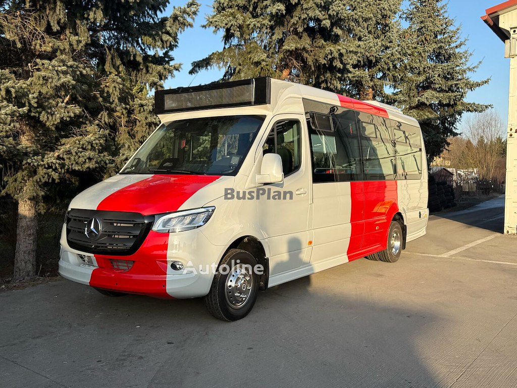 Novi Mercedes-Benz Sprinter putnički minibus