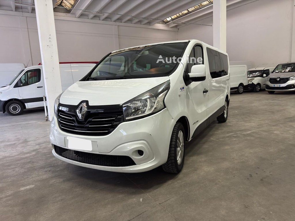 Renault Trafic putnički minibus