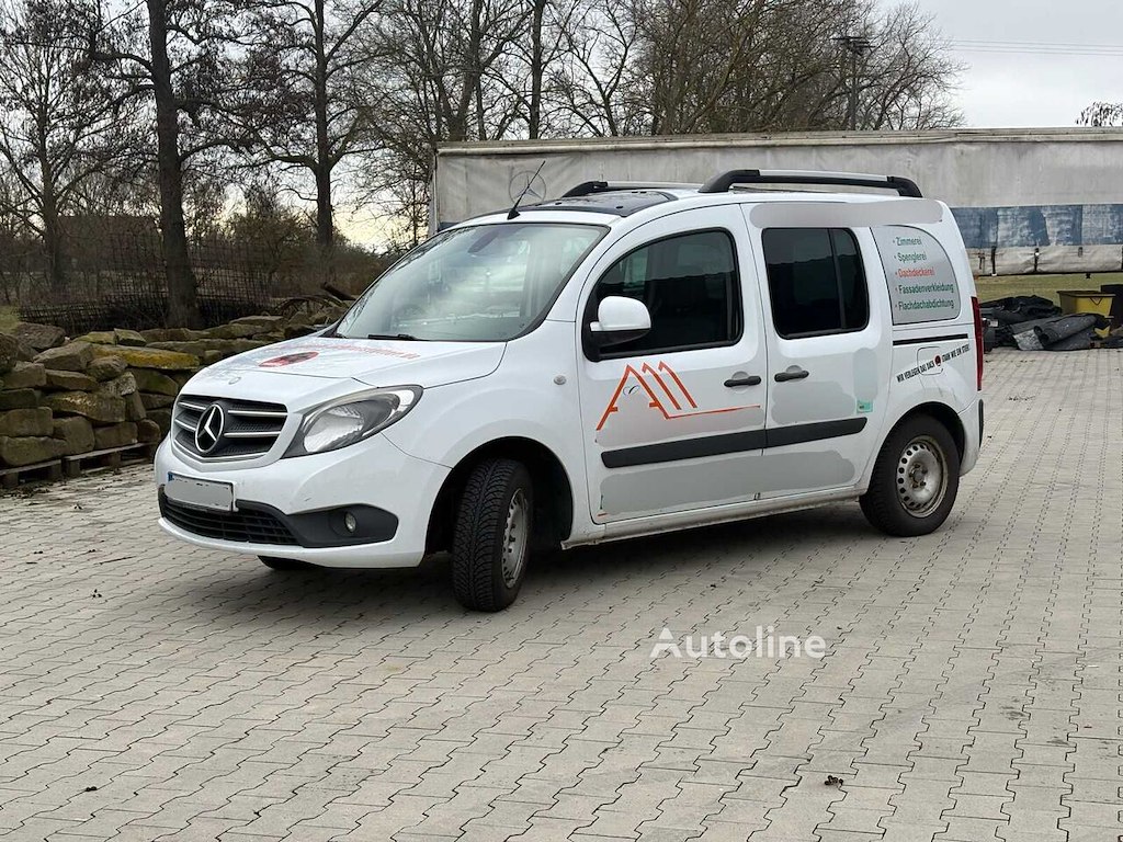 Prodaje se Mercedes-Benz Citan laki furgon na aukciji