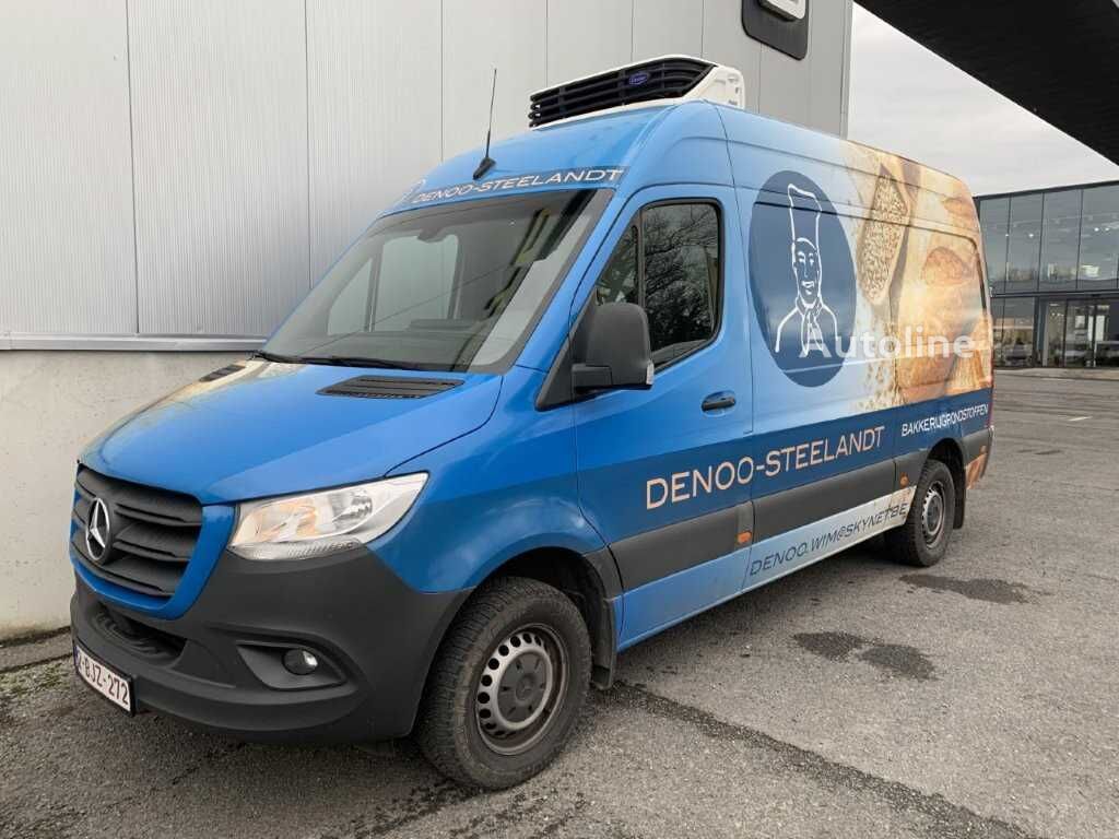 Prodaje se Mercedes-Benz Sprinter minibus hladnjača na aukciji