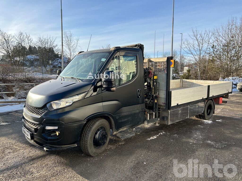 Prodaje se IVECO DAILY 70C17H A kamion s ravnom platformom na aukciji