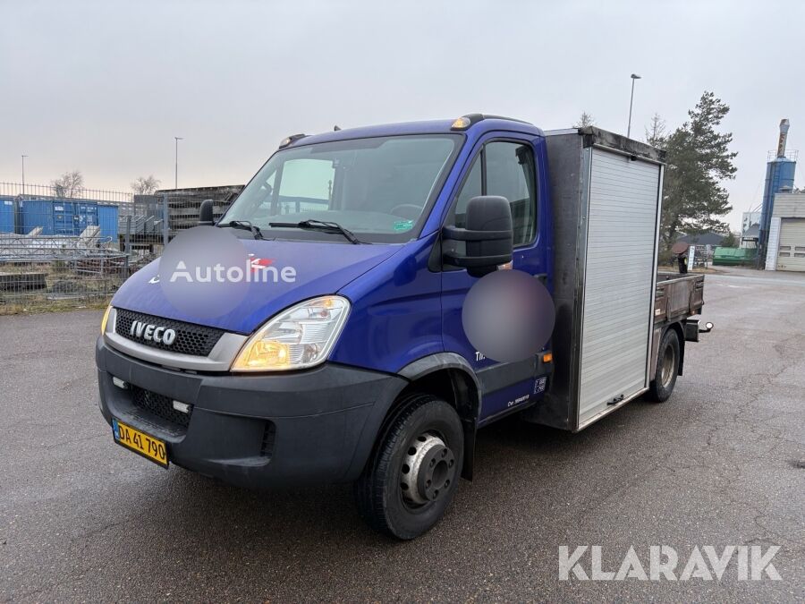 Prodaje se IVECO Daily 65C17 kamion s ravnom platformom na aukciji