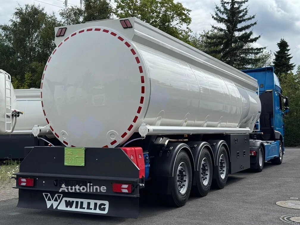 Nova Willig 35000 Ltr., 5 Kammern, ADR, SAF poluprikolica autocisterna