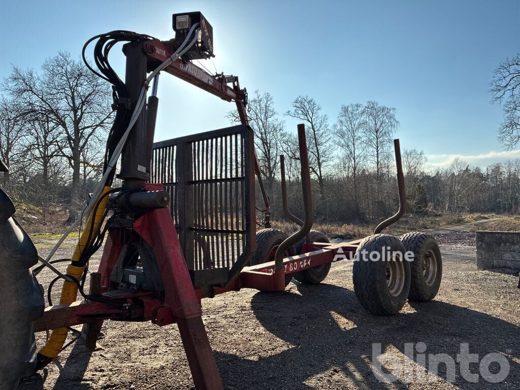 Prodaje se Patu 8Ton šumarsku prikolicu na aukciji