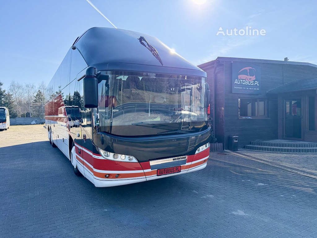 Neoplan Starliner turistički autobus