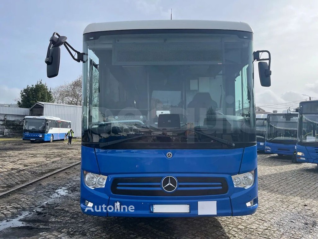 Mercedes-Benz Intouro prigradski autobus