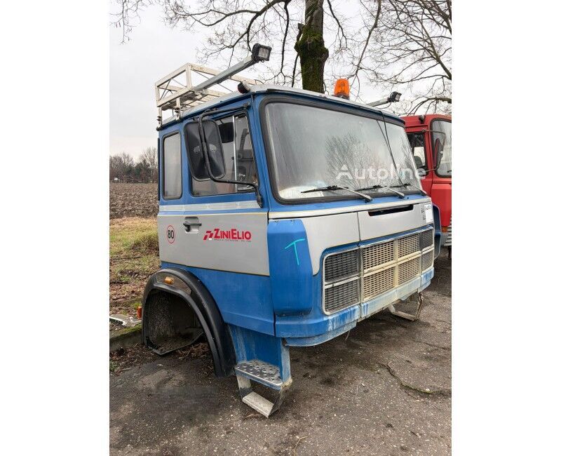 Kabina za Fiat 160 Nc / 180 Nc / 300 / 619 / 684 / 697 kamiona