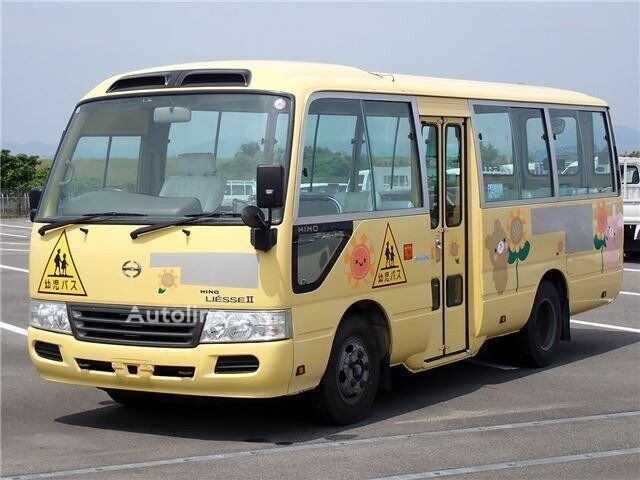 Hino LIESSE školski autobus