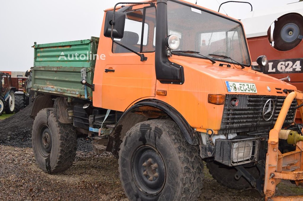 Mercedes-Benz Unimog U1200 univerzalna komunalna mašina